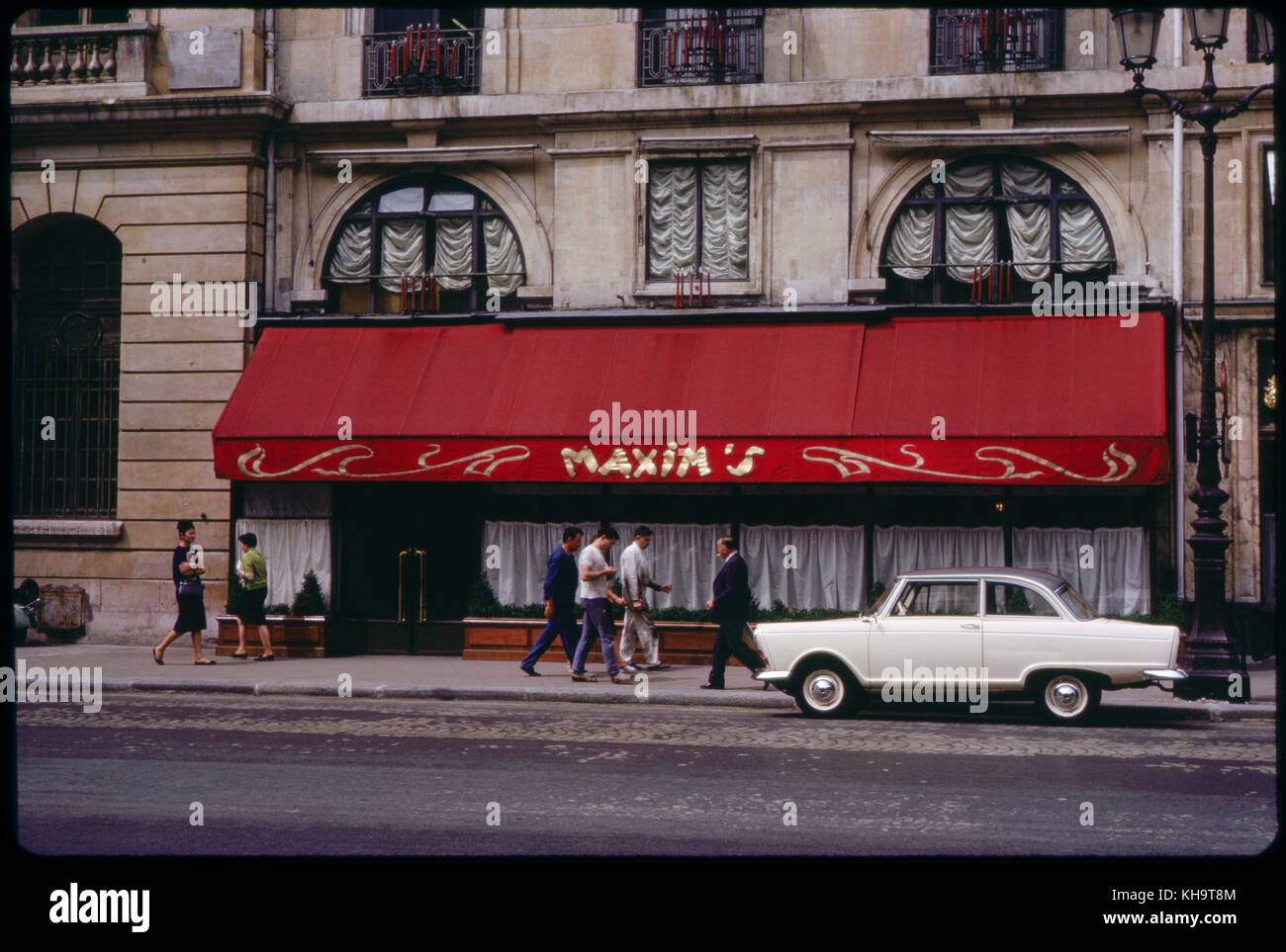 Restaurant maxims Banque de photographies et d’images à haute ...