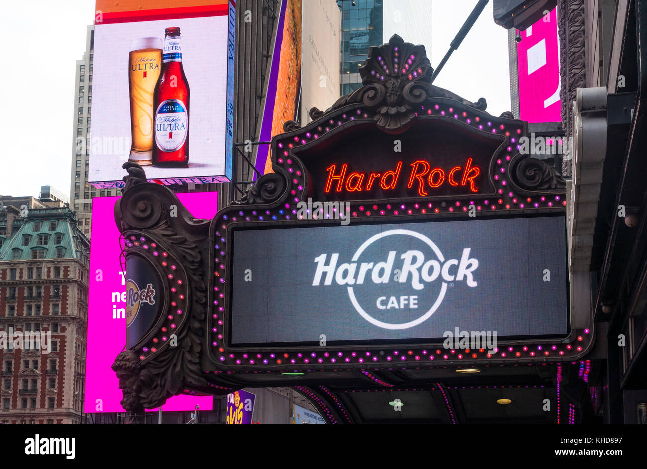Hard rock café times square Banque de photographies et d’images à haute ...