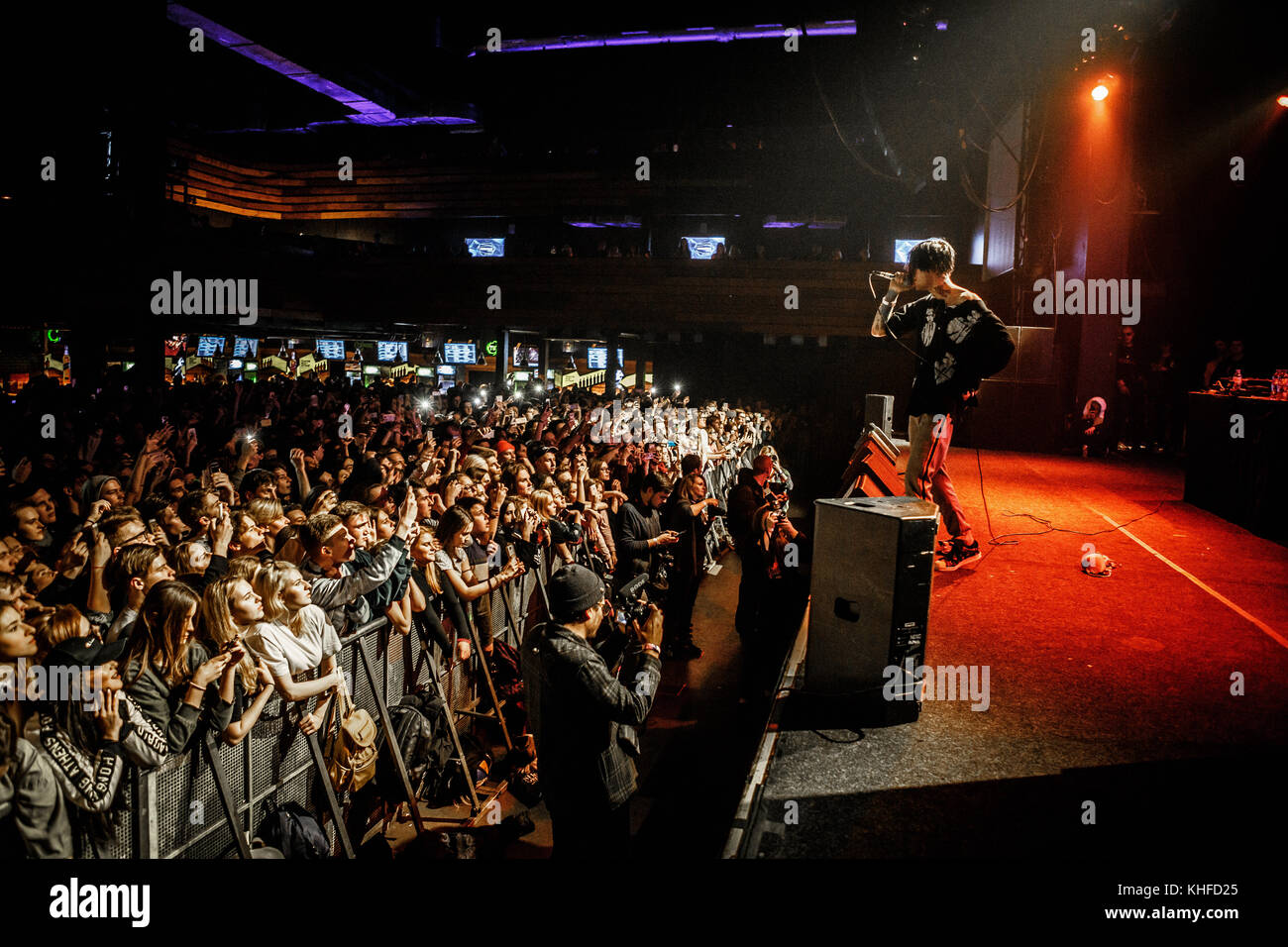 Moscou-30 mars,2017:Le rappeur Lil Peep concert dans une boîte de nuit ...