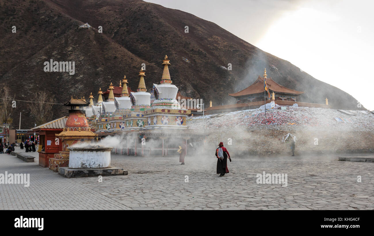 Temple de mani Banque de photographies et d’images à haute résolution ...