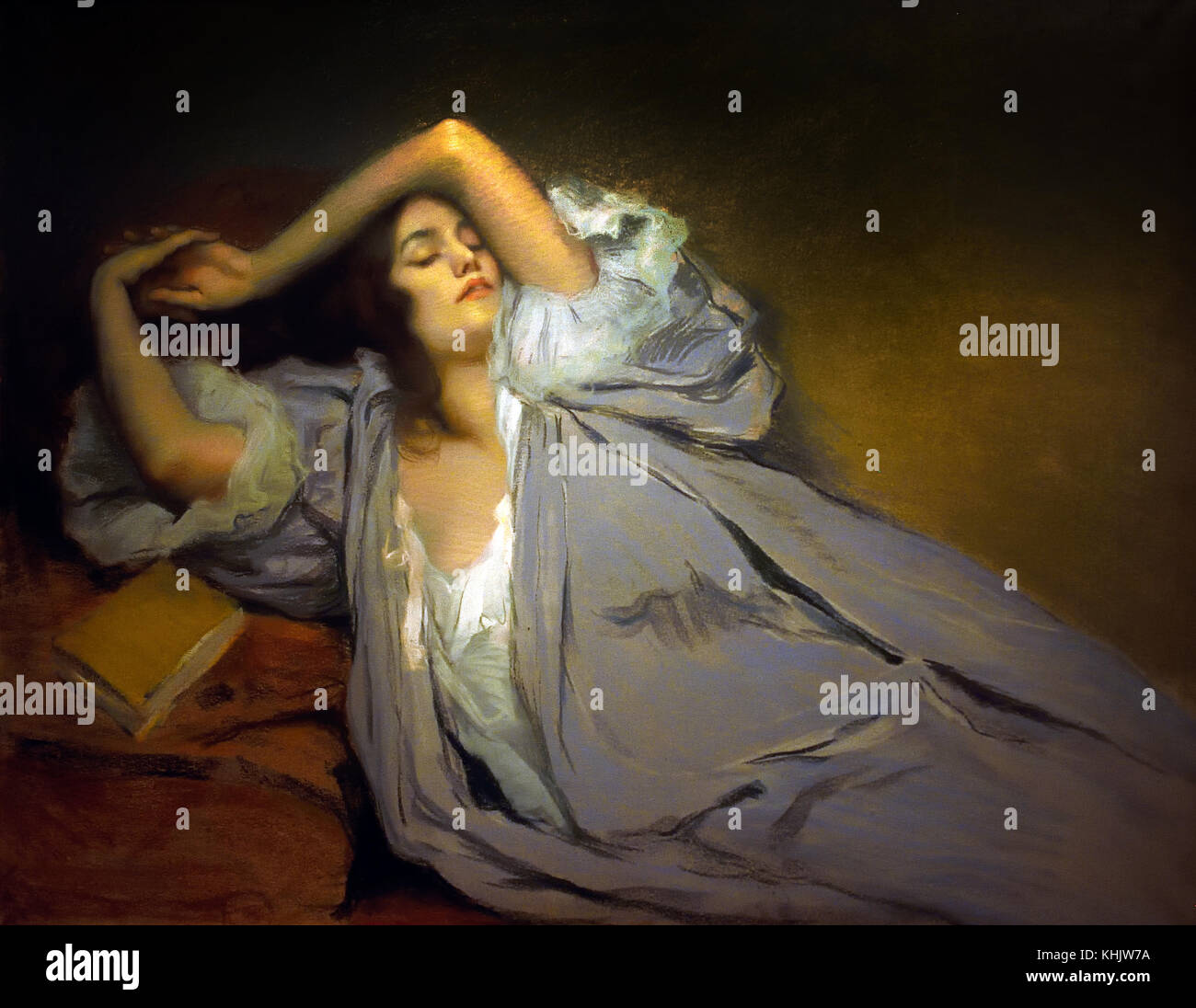Femme Etendue Sur Un Divan Banque d'image et photos - Alamy