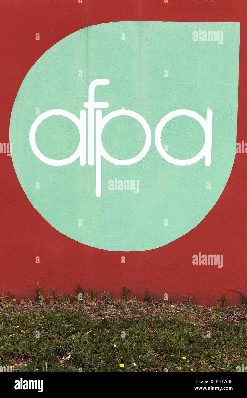 Paris, France - le 6 juin 2017 : le logo de l'afpa sur un mur. L'AFPA ...
