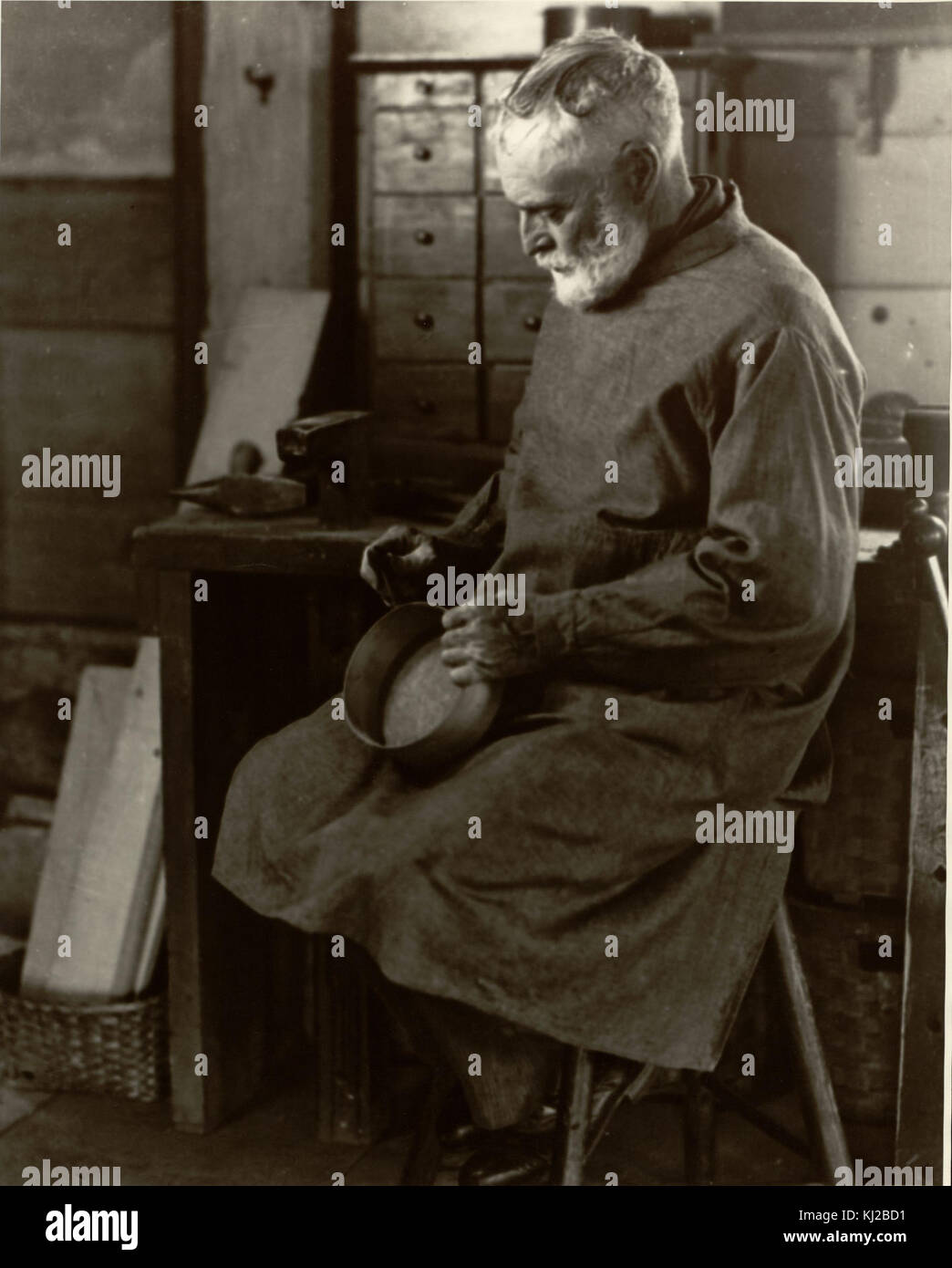 Shaker boxes Banque de photographies et d’images à haute résolution - Alamy