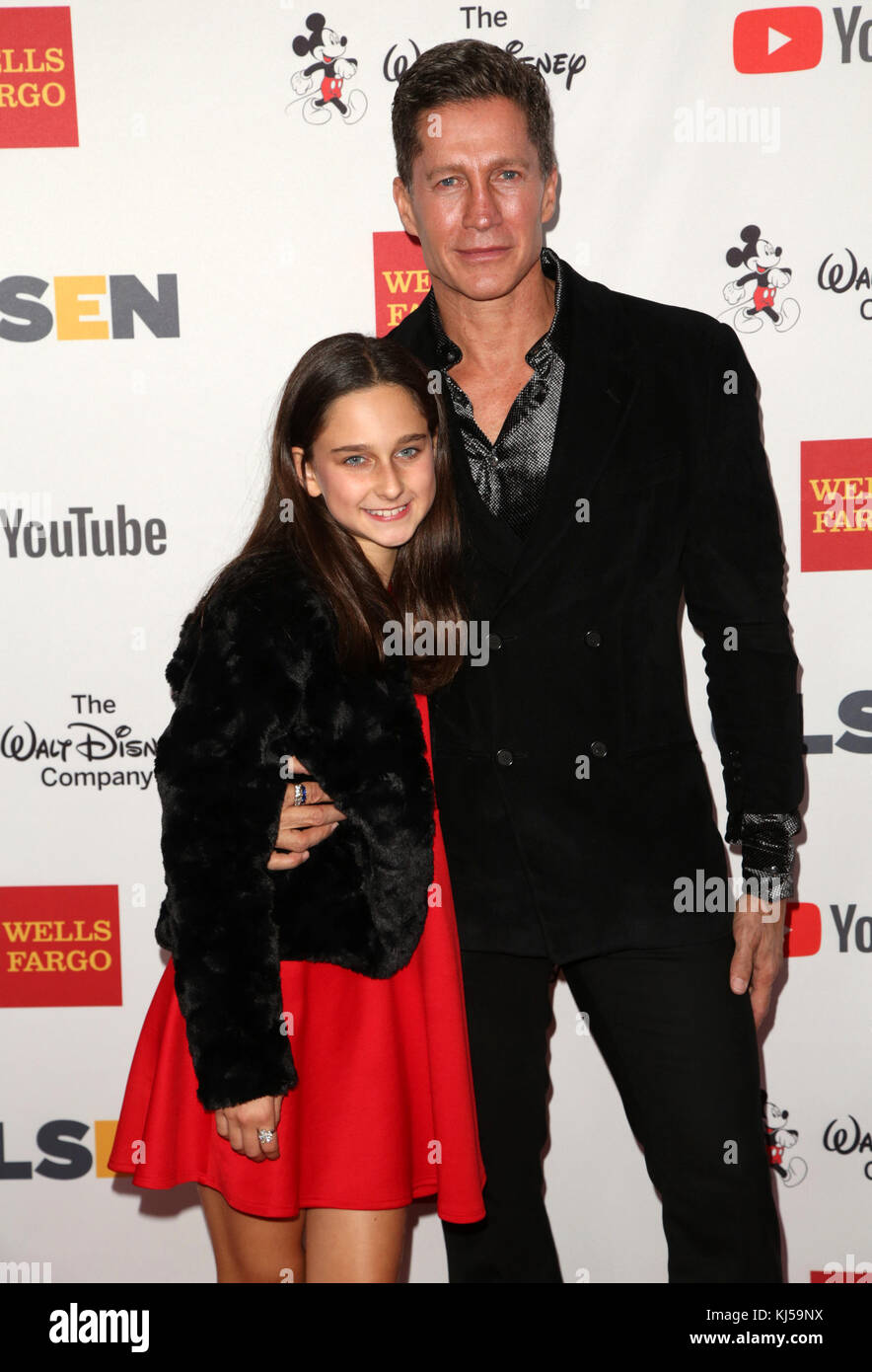 Ava bozzi Banque de photographies et d’images à haute résolution - Alamy