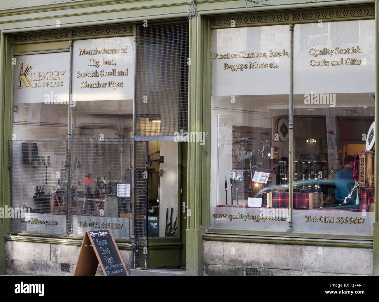 Bagpipe shop Banque de photographies et d’images à haute résolution - Alamy