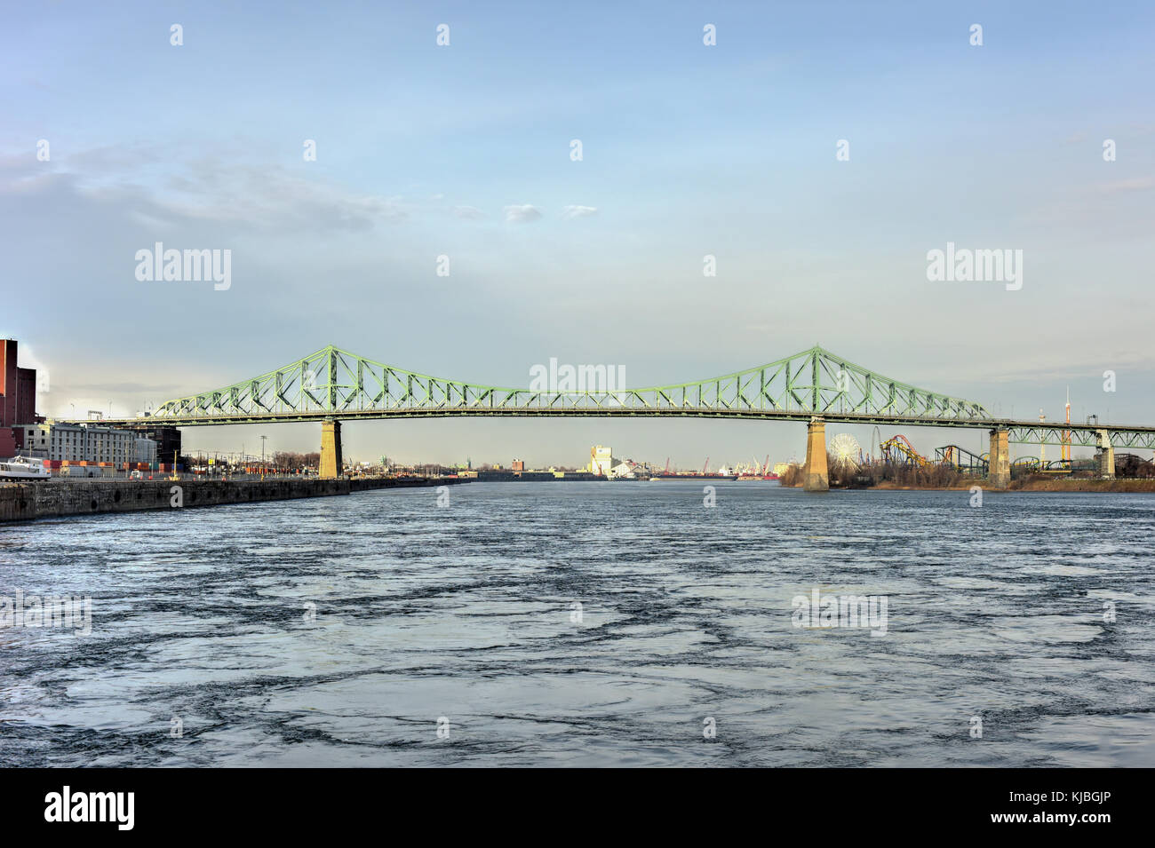 Fleuve saint laurent gelé Banque de photographies et d’images à haute ...