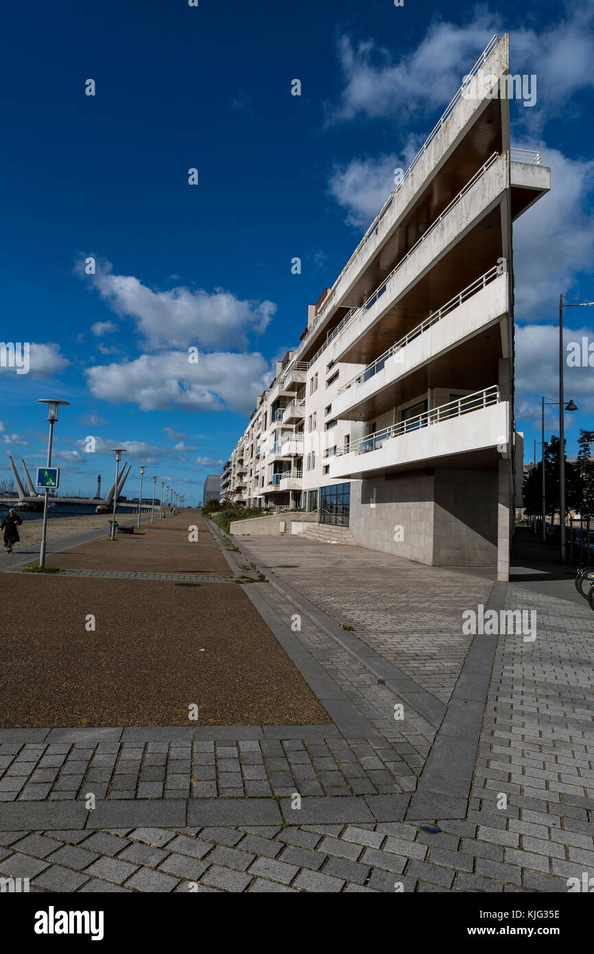 22 quai des americains Banque de photographies et d’images à haute ...