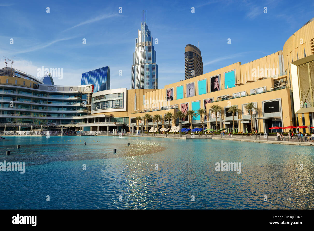 Burj khalifa complex Banque de photographies et d’images à haute ...