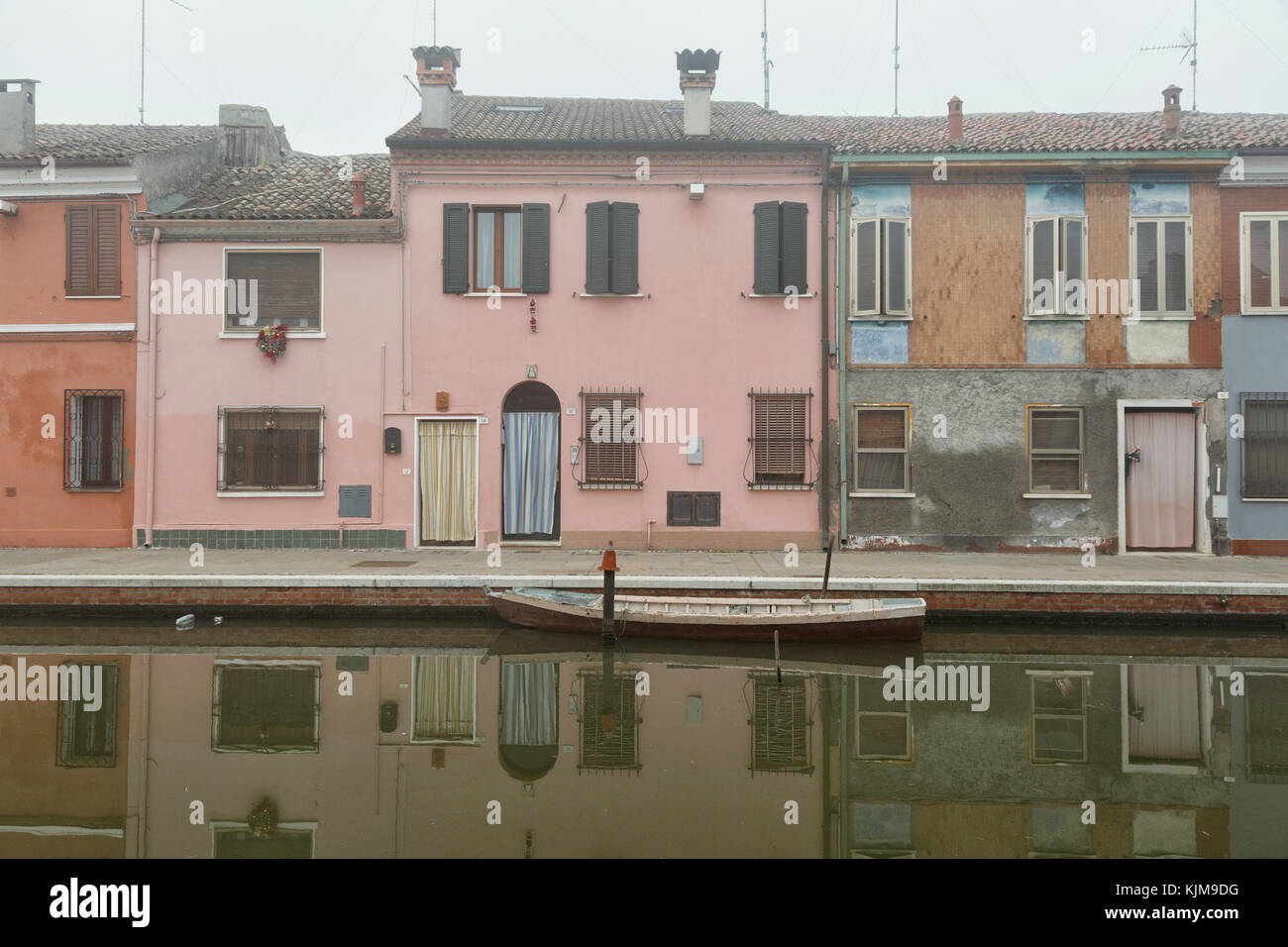 Comacchio (Italie) - caractéristique et fascinante ville historique ...