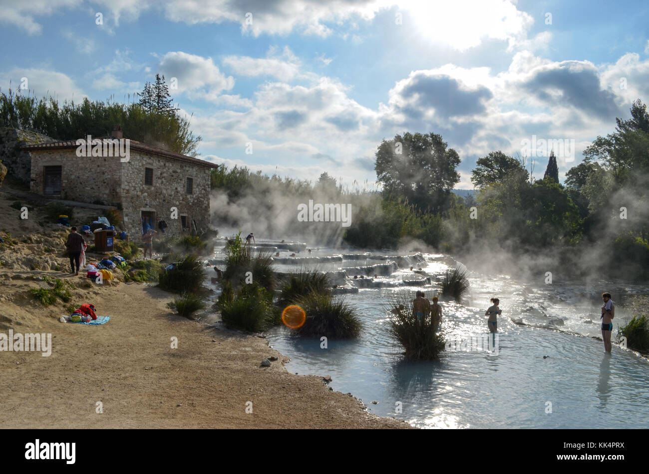 Italie, Toscane : Saturnia. Une ville thermale qui a été habité depuis ...