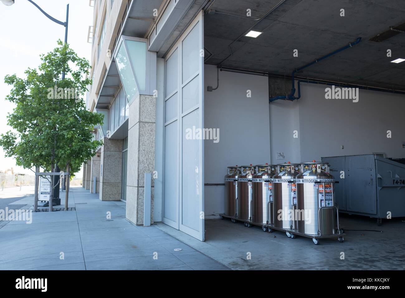 Un Azote Liquide Banque d'image et photos - Alamy