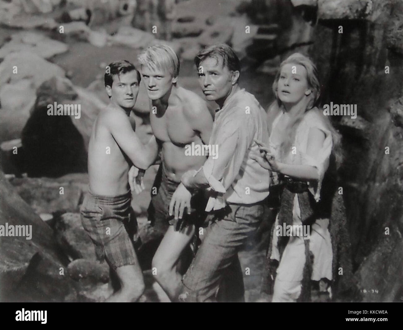 Voyage au centre de la terre 1959 Banque de photographies et d’images à ...