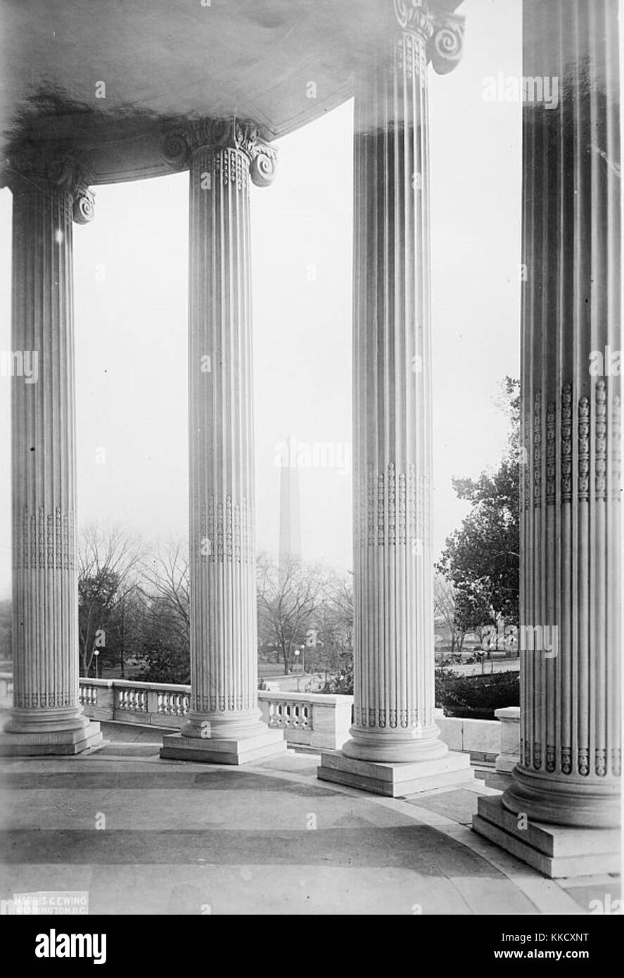 Colonnades colonnades Banque d'images noir et blanc - Alamy