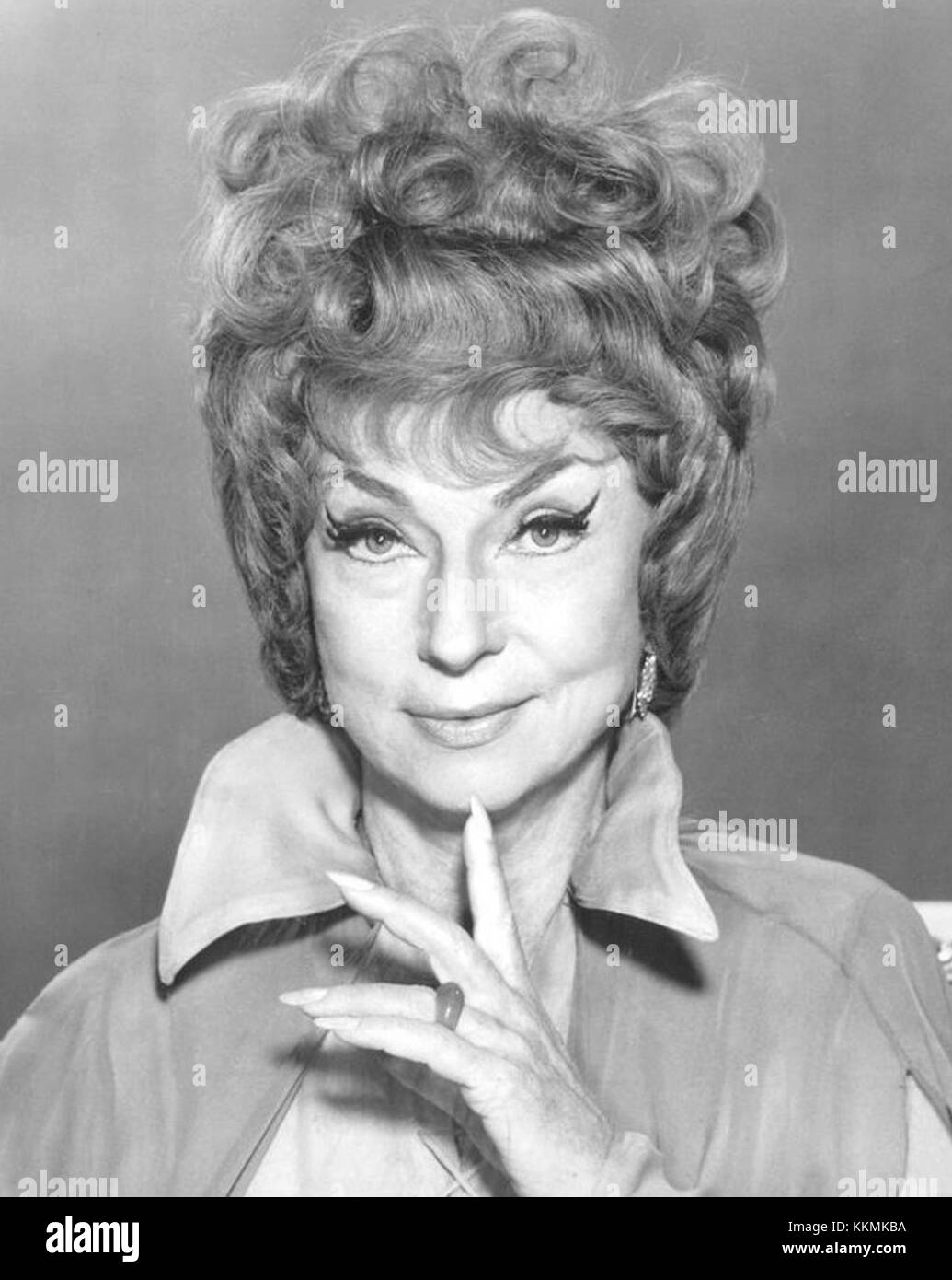 Agnes moorehead bewitched Banque d'images noir et blanc - Alamy