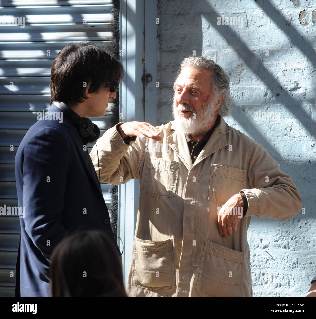 NEW YORK, NY - 12 MARS : Noah Baumbach, Dustin Hoffman, Adam Sandler ...
