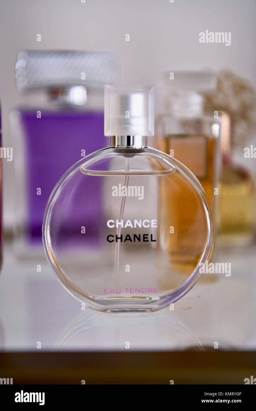 Chance chanel Banque de photographies et d’images à haute résolution ...