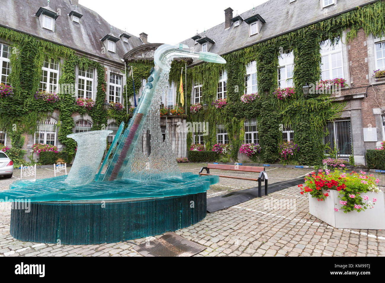 Ville de Dinant, Belgique. vue pittoresque de la Bernard Tirtiaux ...