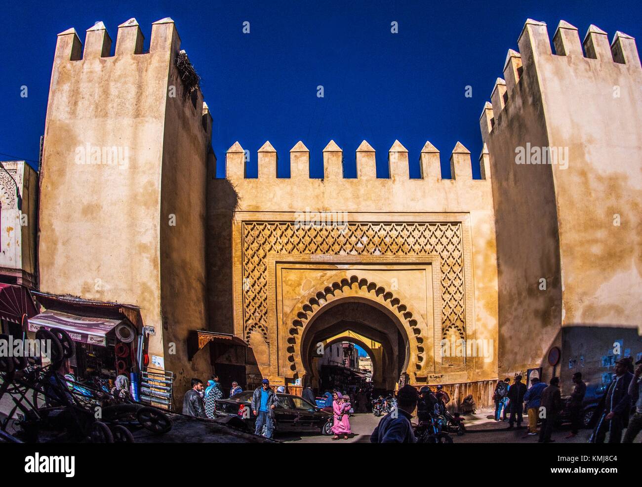 Maroc, Fès, la porte Bab Semarine, entrée à Fès, Jdid Photo Stock - Alamy