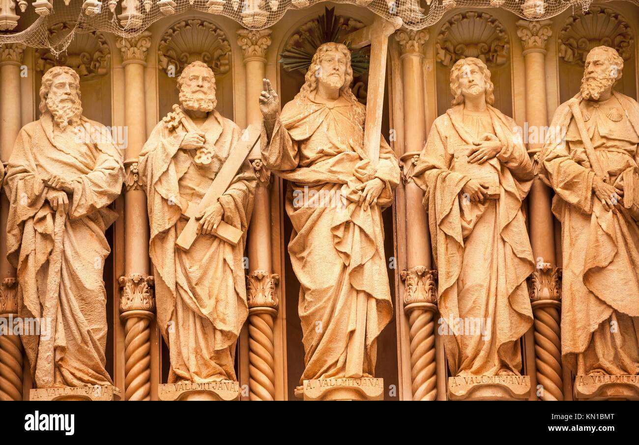 Jésus, Christ, Disciples, Saint Pierre, Saint Jean, Statues Golthic ...