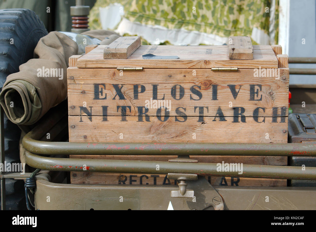 Ww2 explosifs Banque de photographies et d’images à haute résolution ...