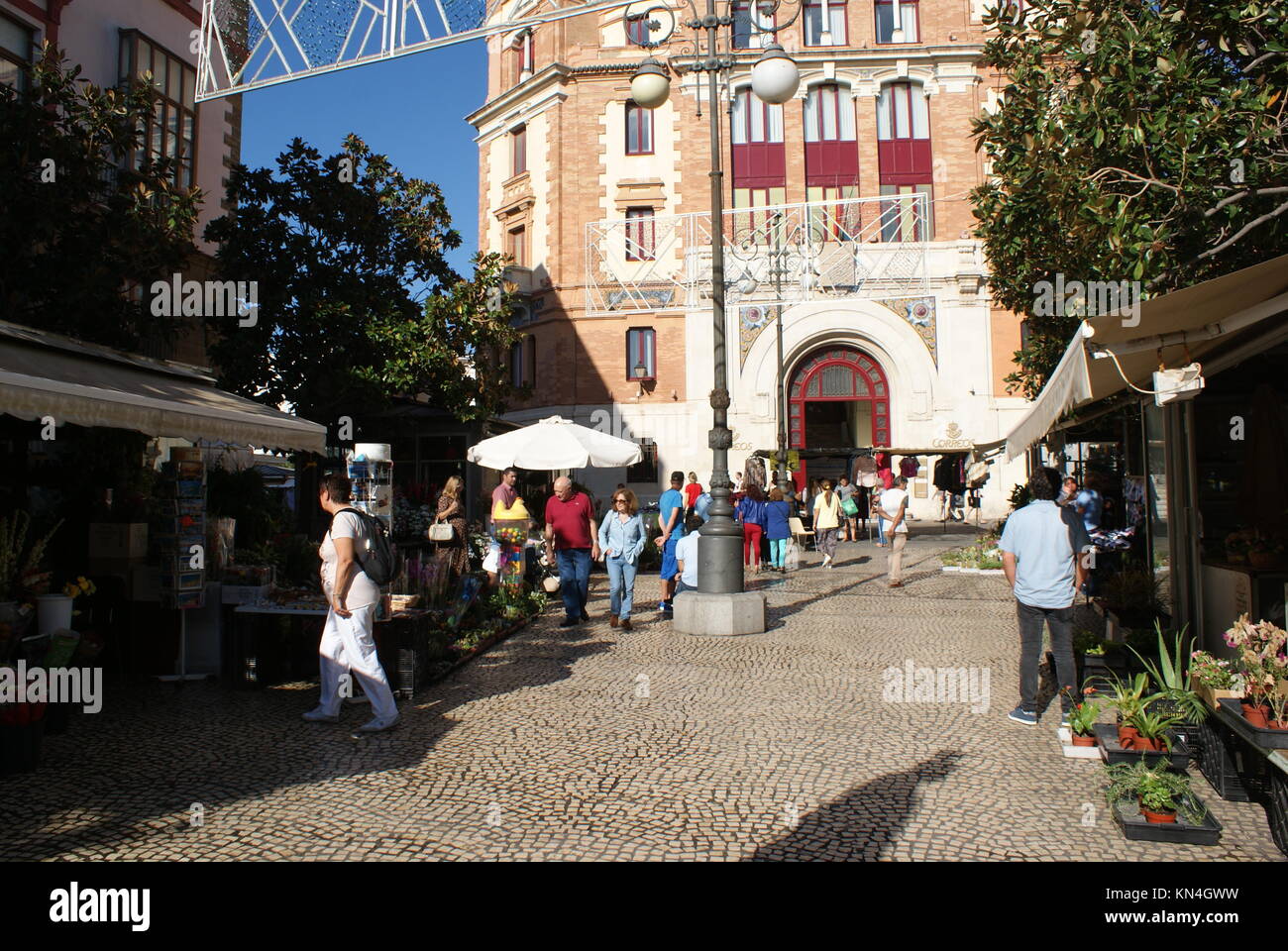 Cadix marché aux fleurs, la Plaza de las Flores, Plaza Topete, Cadix ...