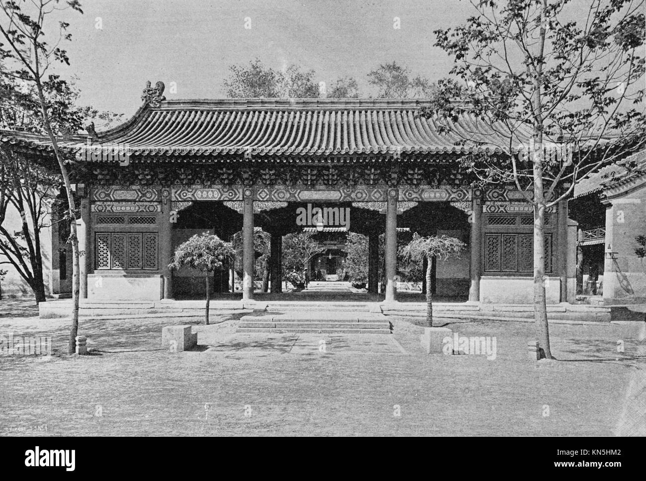 Légation française de pékin Banque de photographies et d’images à haute ...