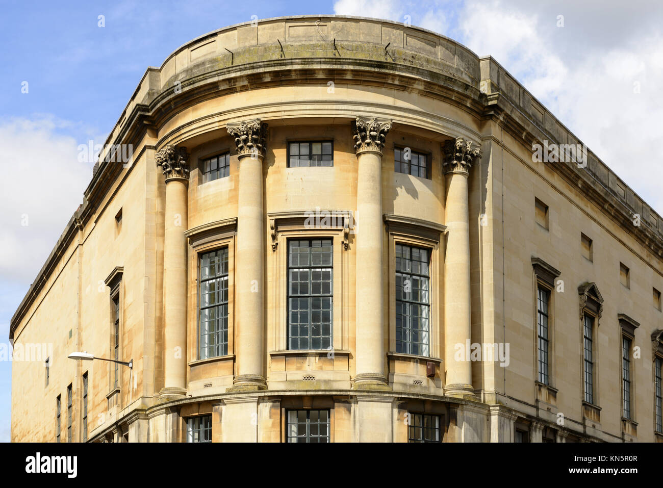 Colonnes Courbes Banque d'image et photos - Alamy
