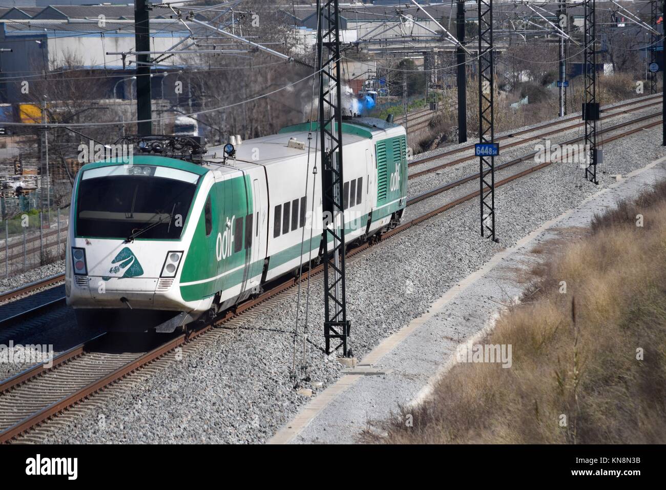 Train de talgo Banque de photographies et d’images à haute résolution ...