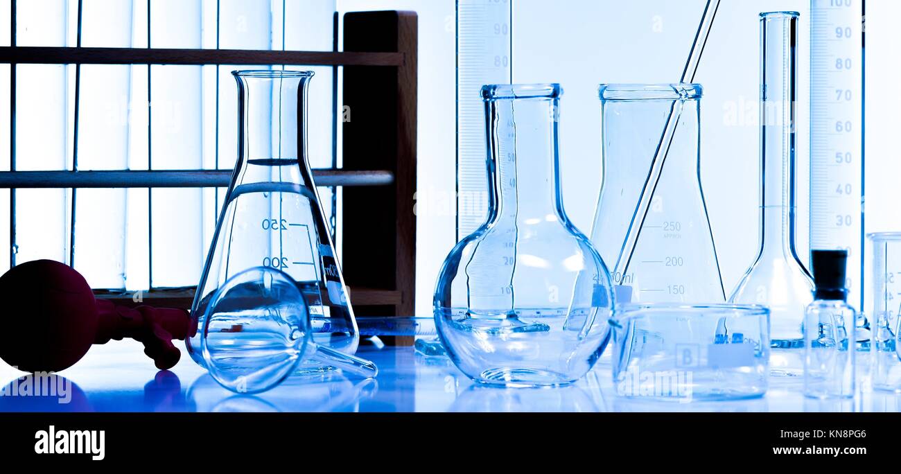 Instrument De Laboratoire Banque d'image et photos - Alamy