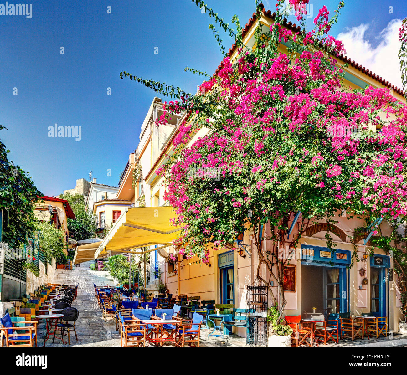 Plaka old town athens Banque de photographies et d’images à haute ...
