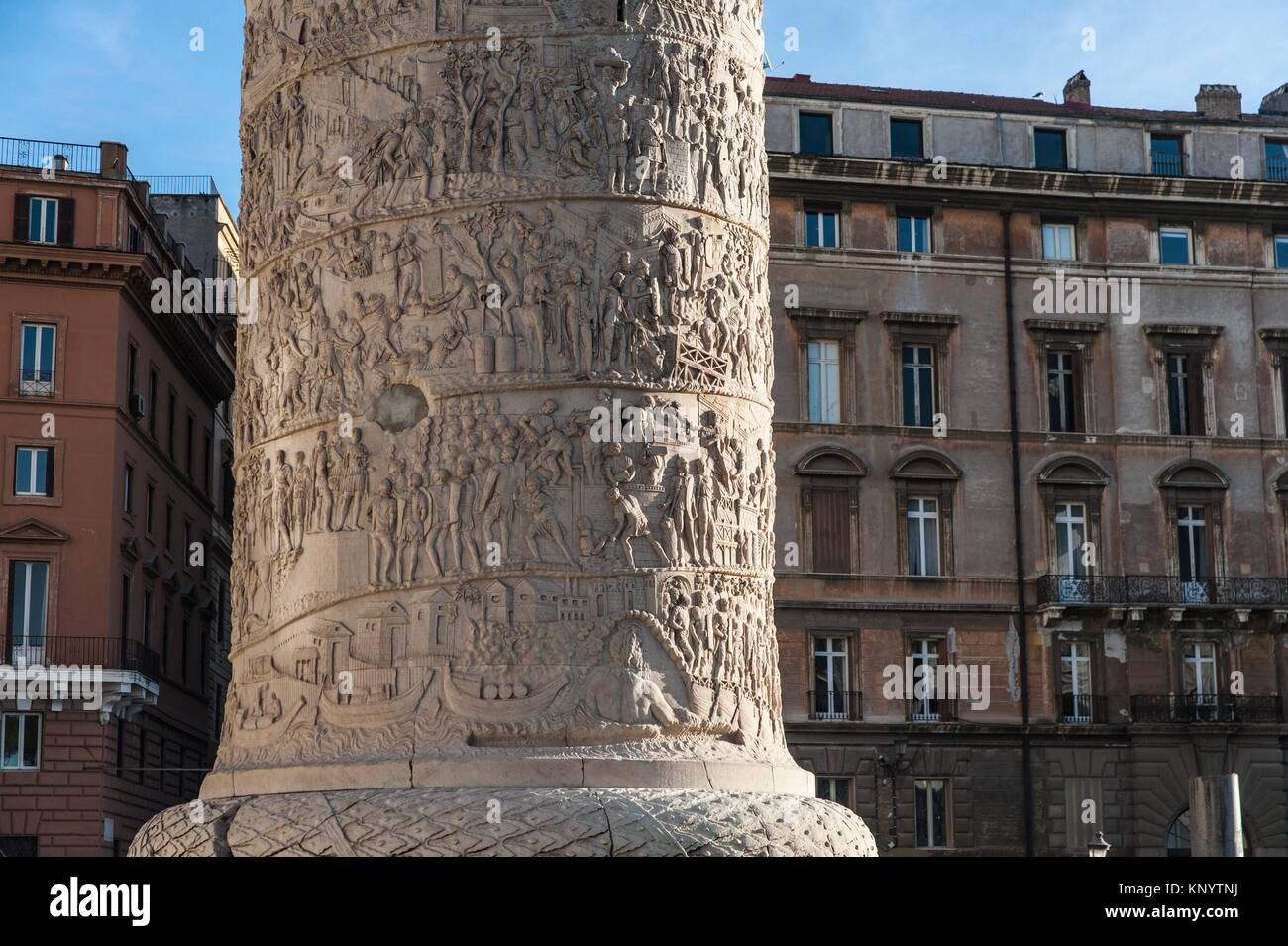 Colonne de trajan couleur Banque de photographies et d’images à haute ...