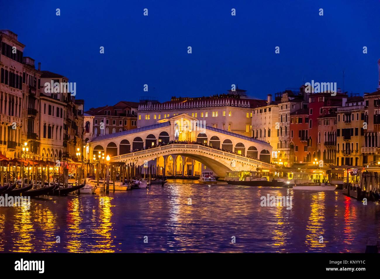Pont De Rialto Banque d'image et photos - Alamy