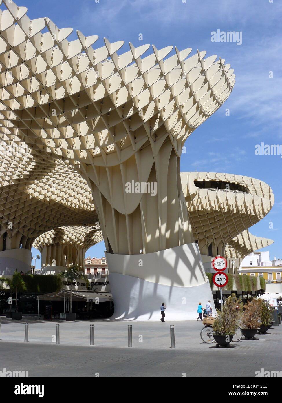 Seville wooden structure Banque de photographies et d’images à haute ...
