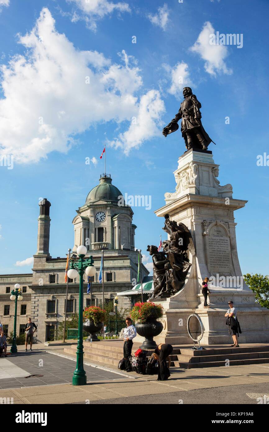 Statue de samuel de champlain Banque de photographies et d’images à ...