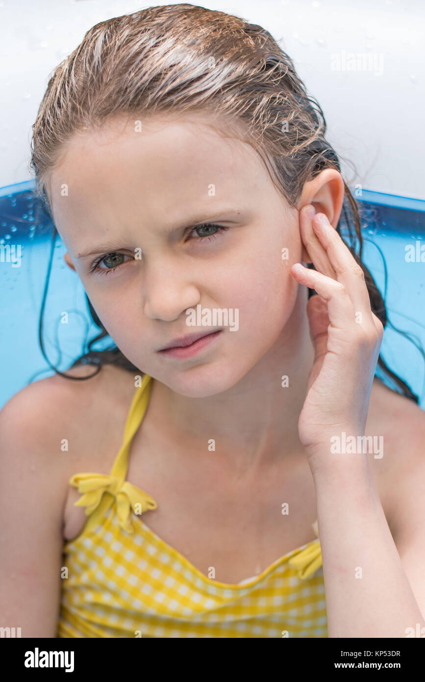 Enfant de 8 ans Banque de photographies et d’images à haute résolution ...