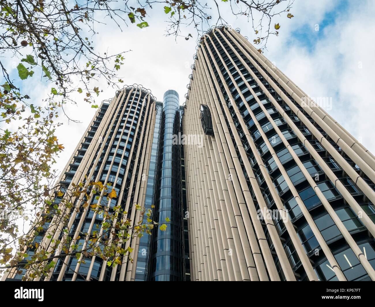 Complexe Azca Banque d'image et photos - Alamy