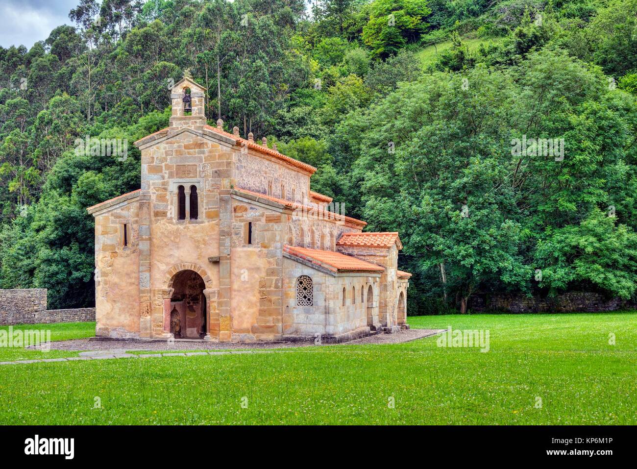 Arte Prerromanico Asturiano Banque d'image et photos - Alamy