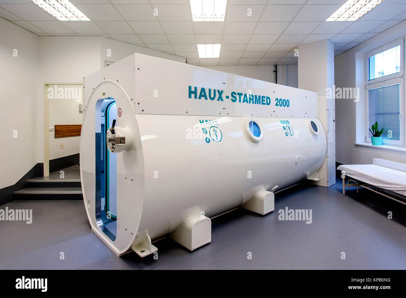 Institut de réadaptation Hostinne a lancé la nouvelle chambre hyperbare ...