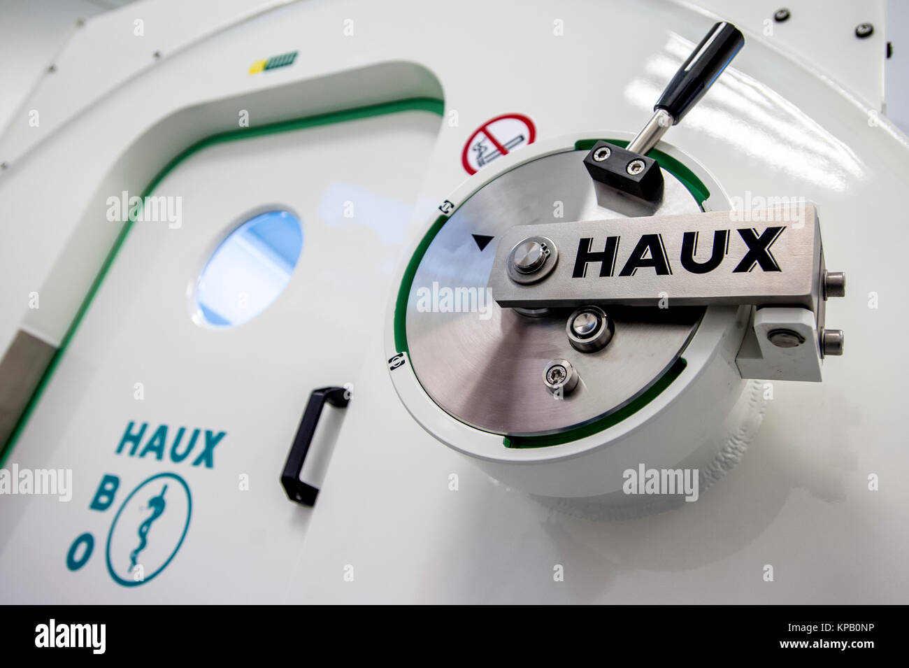 Institut de réadaptation Hostinne a lancé la nouvelle chambre hyperbare ...