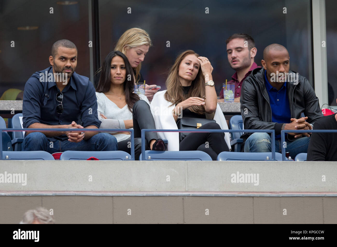 Andrea rajacic and thierry henry Banque de photographies et d’images à ...