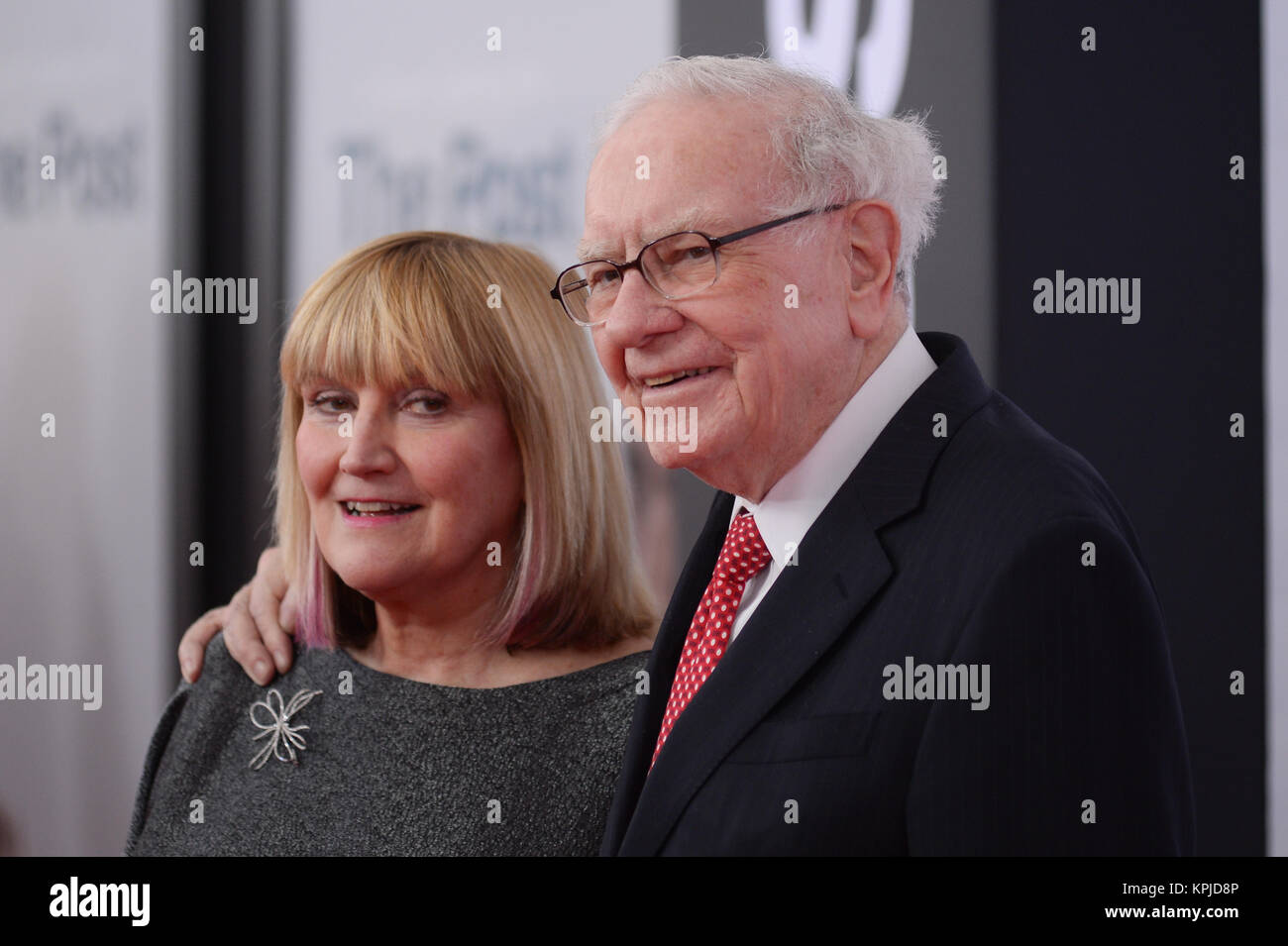 Warren buffett Banque de photographies et d’images à haute résolution ...