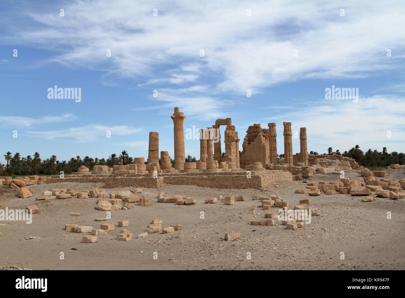Temple of soleb Banque de photographies et d’images à haute résolution ...