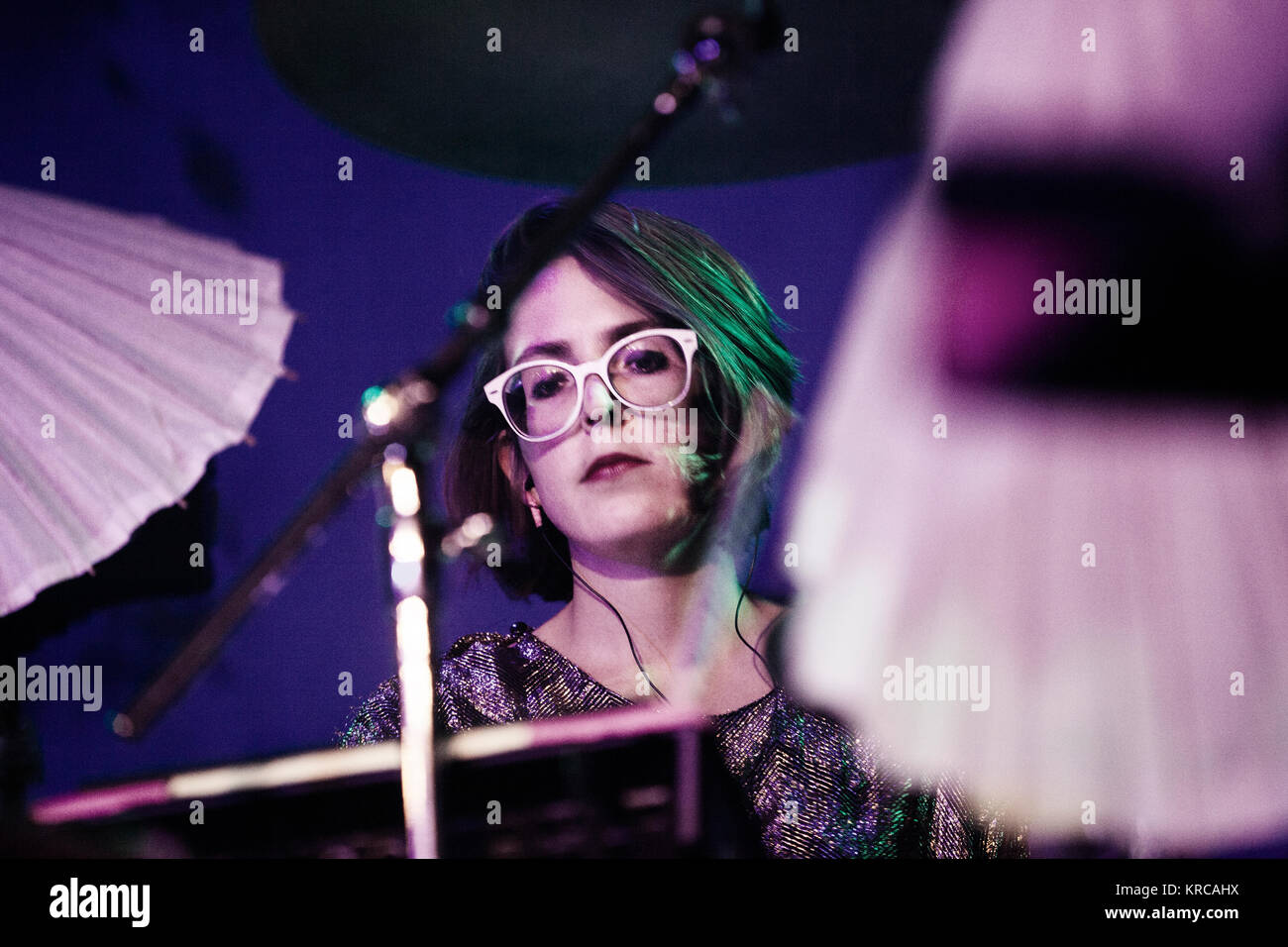 Austra concert Banque de photographies et d’images à haute résolution ...