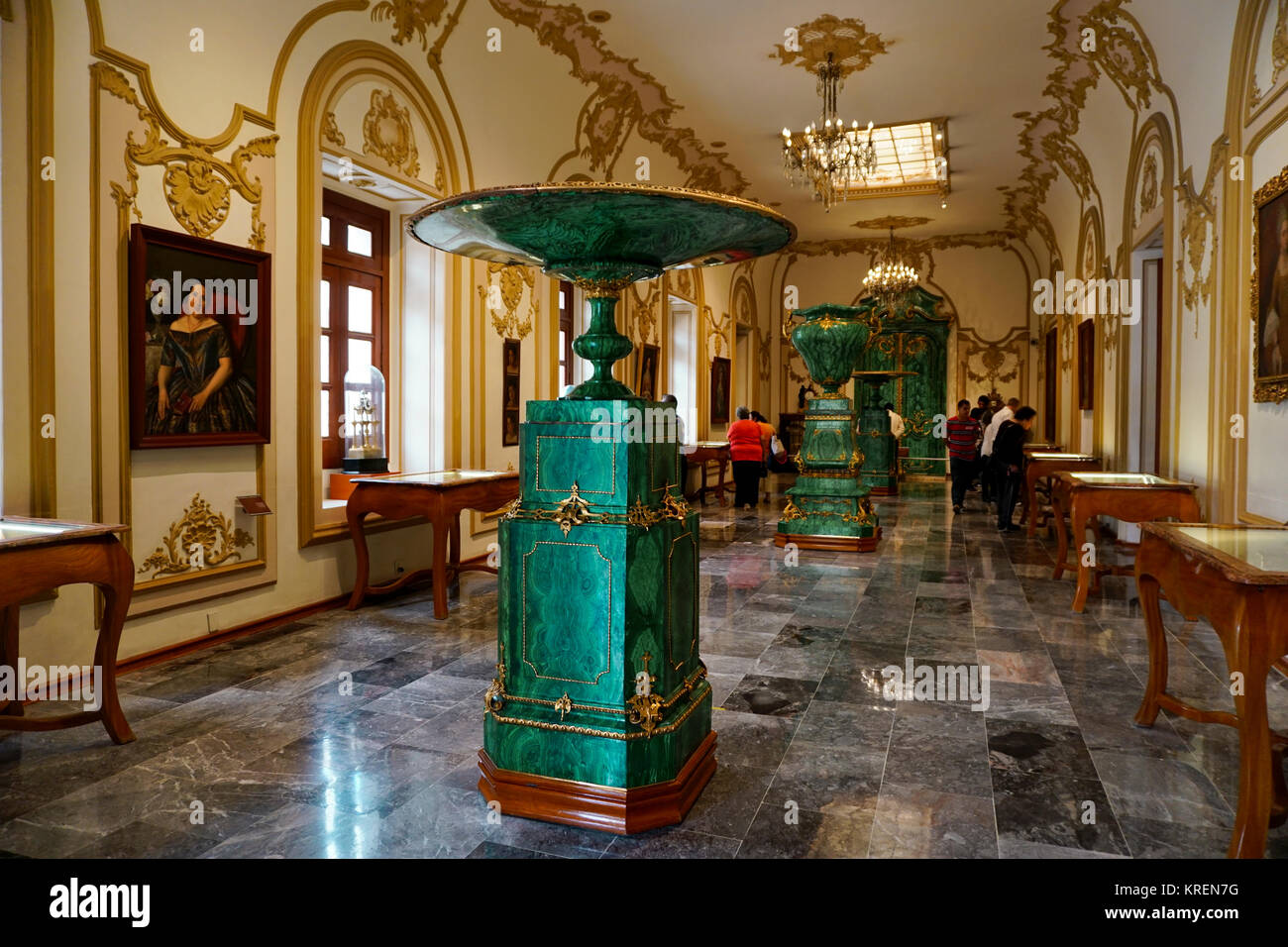 Le hall de la malachite dans le Musée National de l'histoire dans le ...