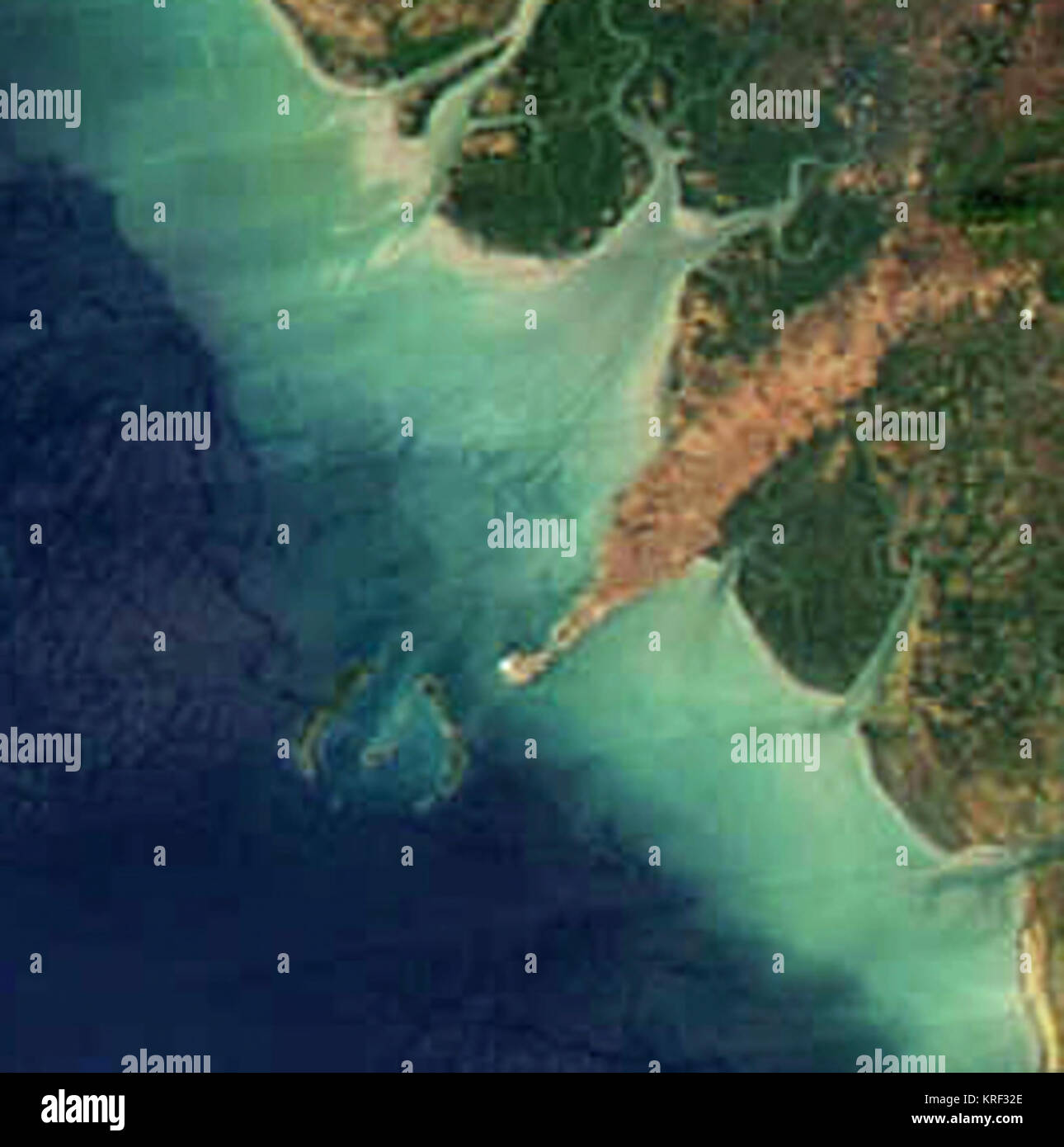 Imagerie par satellite guinée conakry Banque de photographies et d’images à haute résolution - Alamy