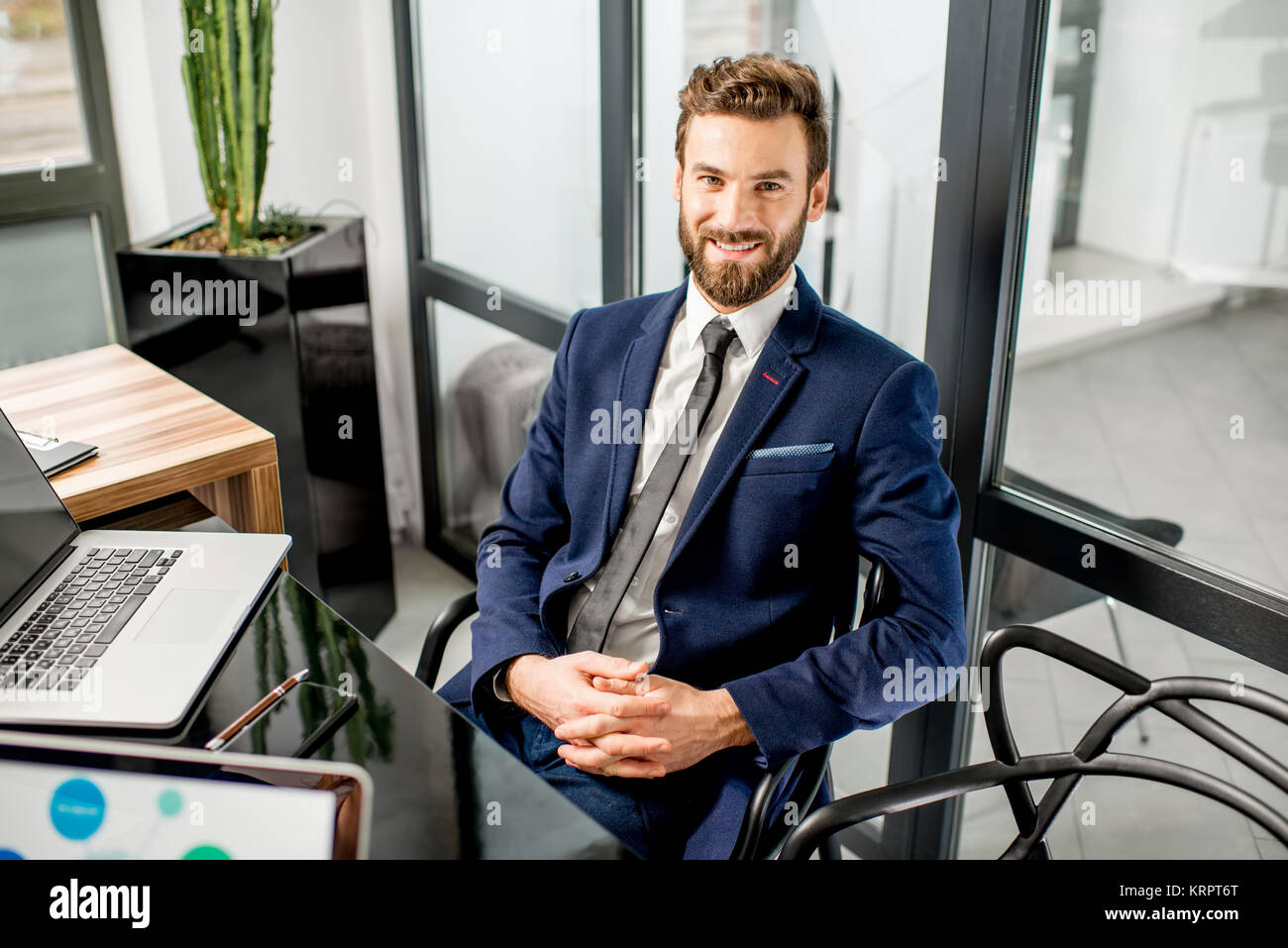 Bureau de banquier Banque de photographies et d’images à haute ...