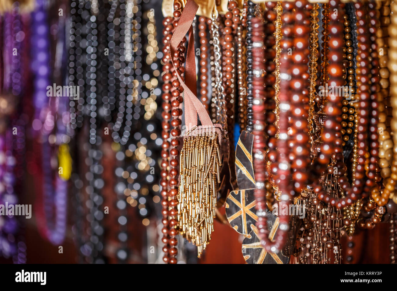 Col coloré Banque de photographies et d’images à haute résolution - Alamy