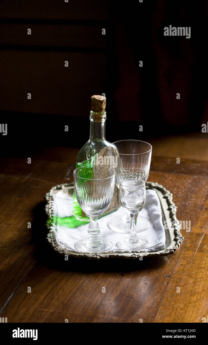 Chartreuse liqueur Banque de photographies et d’images à haute ...