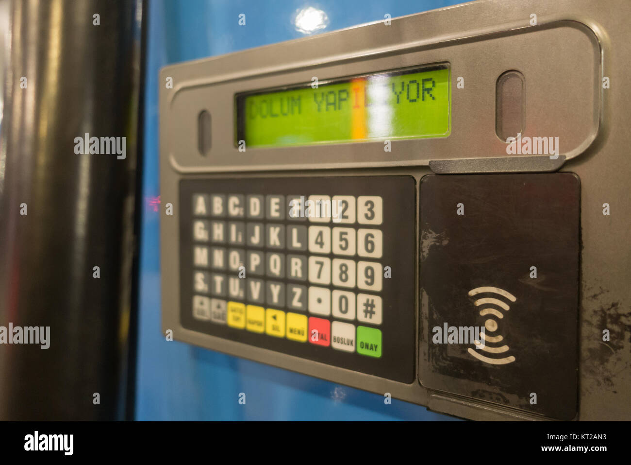 Distributeur automatique de billets en libre service Banque de ...