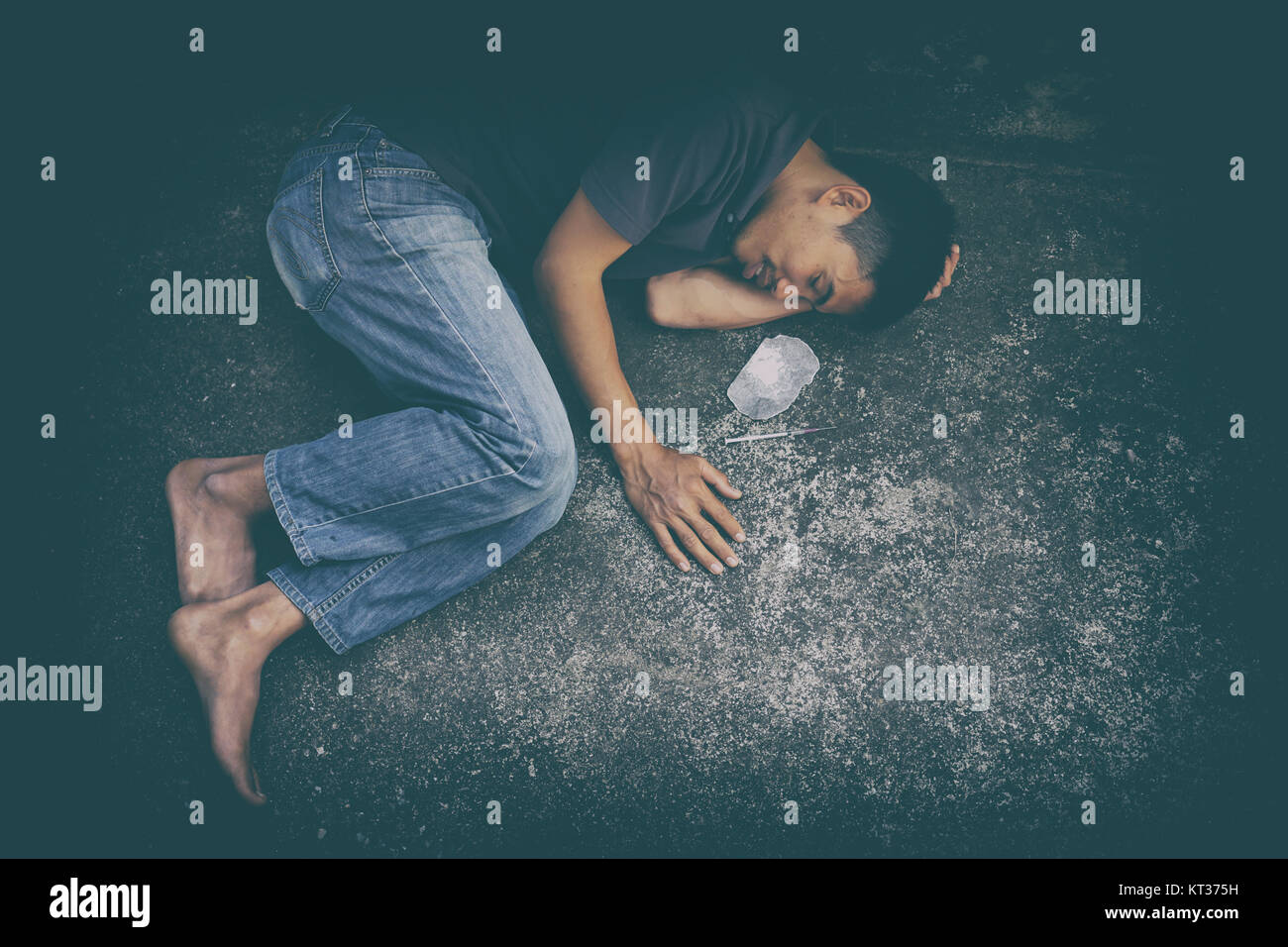 Drogue Toxicomane À L'héroïne Banque d'image et photos - Page 3 - Alamy